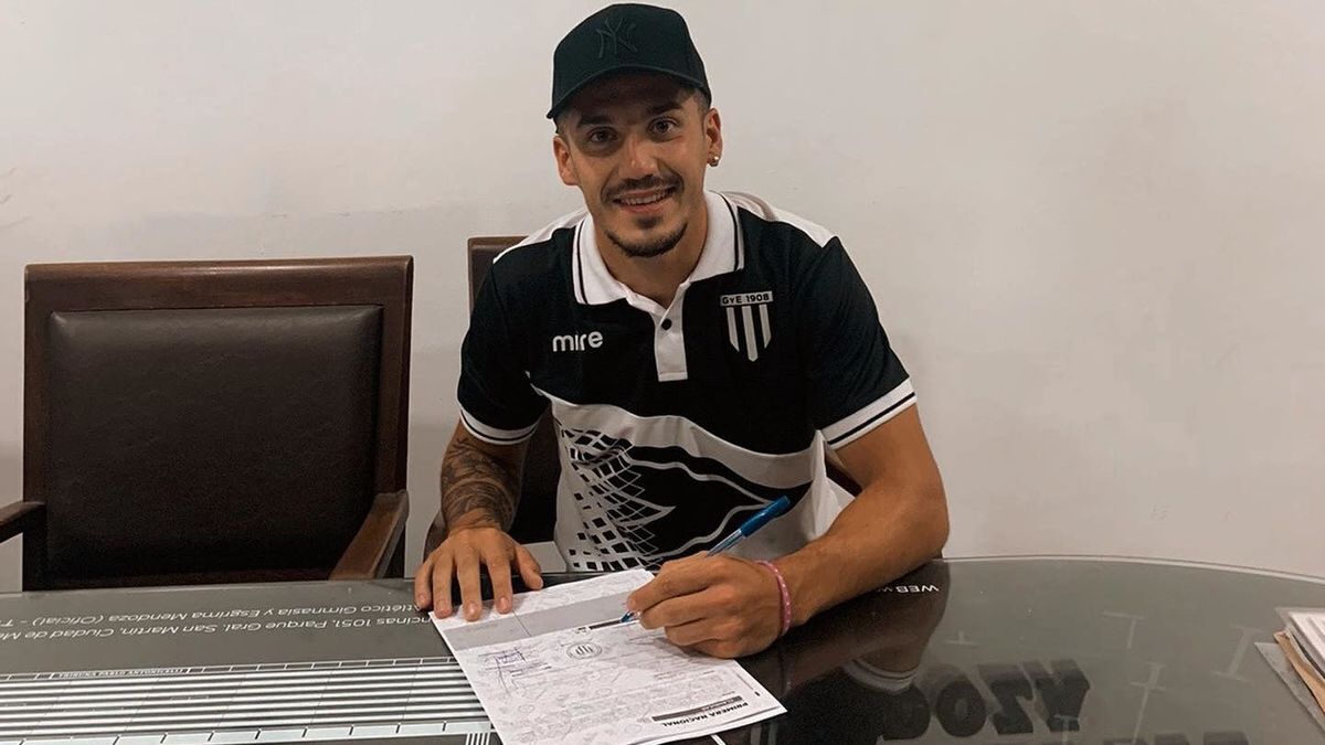 Juan José Almeida sigue los pasos de su padre, Rubén, y está feliz en ...