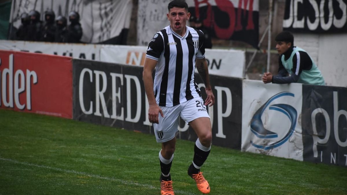 Mario Galeano ya muestra su potencial en Gimnasia y Esgrima