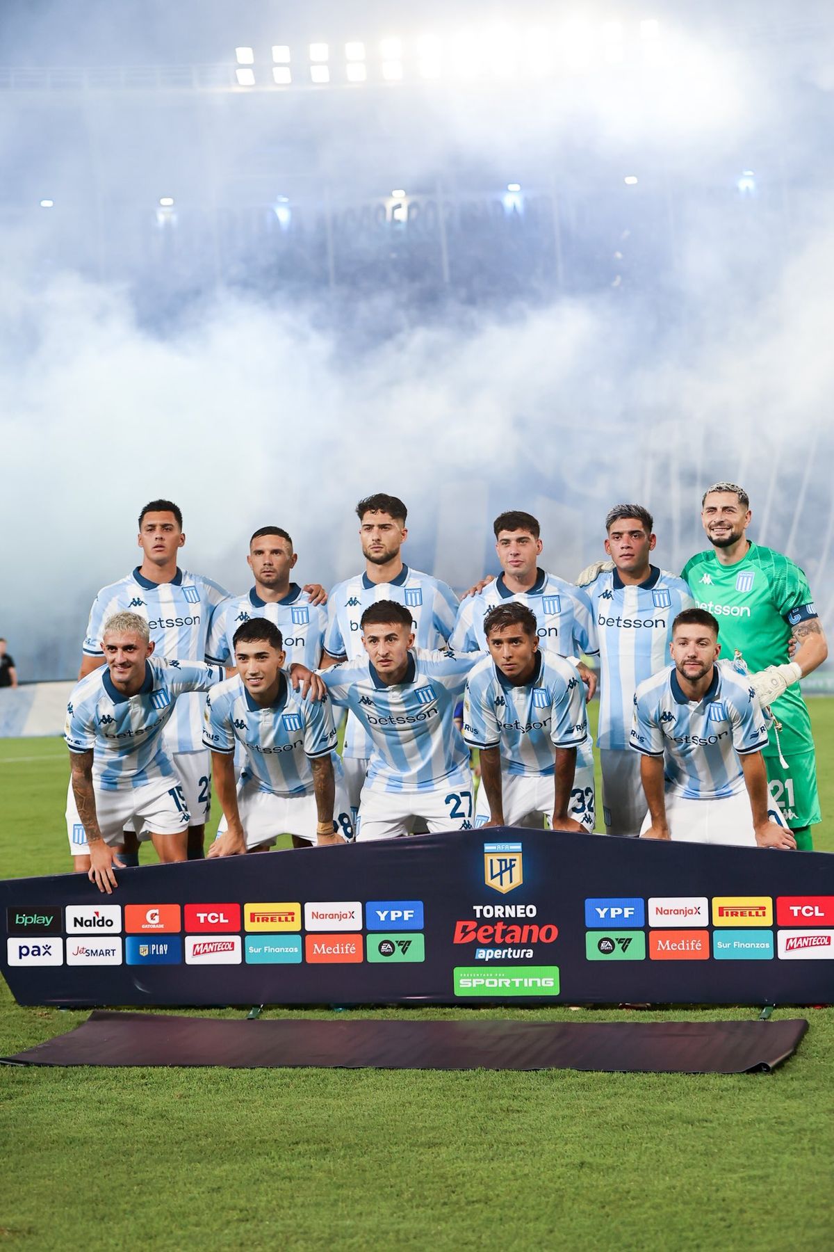 La enorme noticia que recibieron los hinchas de Racing en la previa del ...