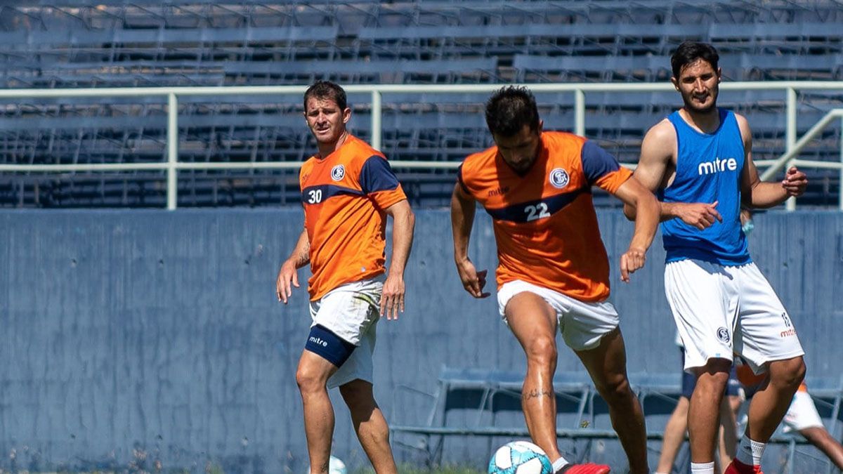 Sebastián Navarro se perfila como titular en la Lepra