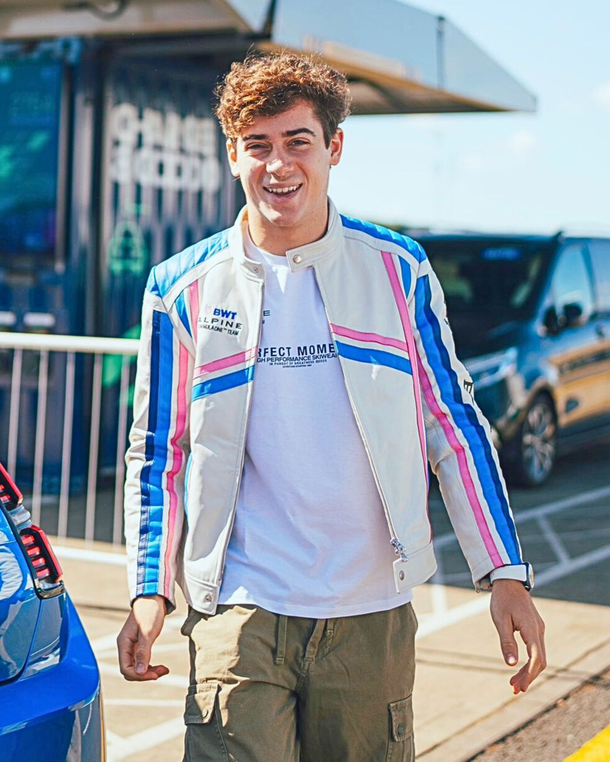 Cuánto vale y cómo comprar la campera de Alpine que usó Franco ...