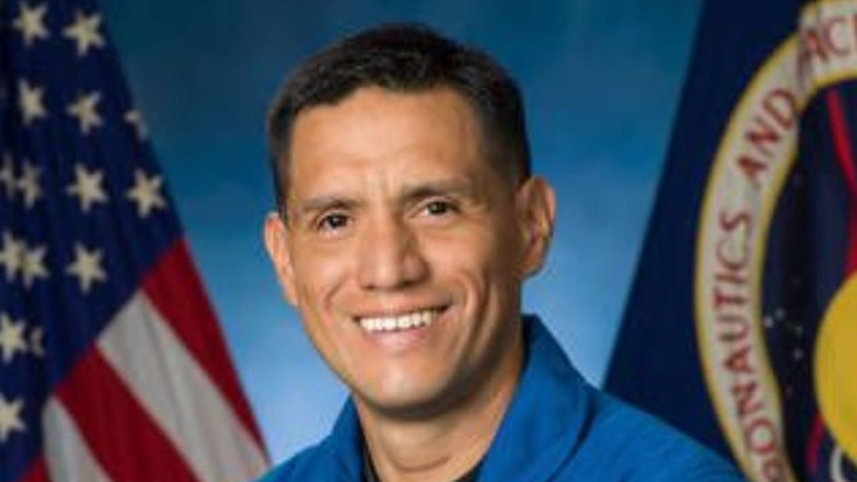Frank Rubio, el astronauta varado en el espacio, habló con niñas y ...