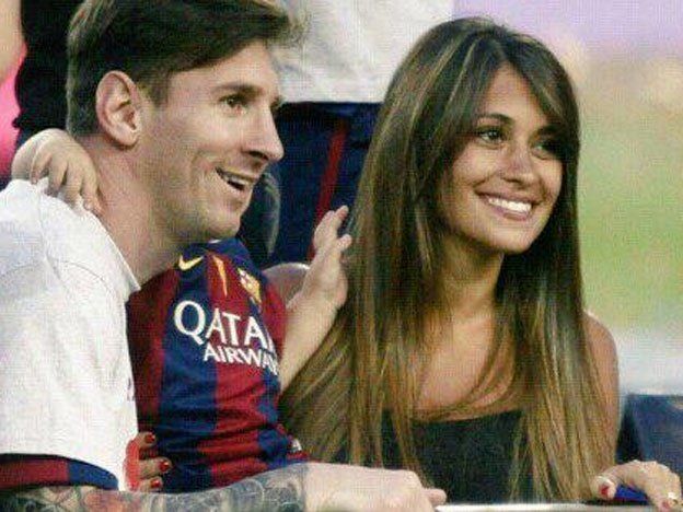 Internaron de urgencia a la mujer de Messi en Rosario