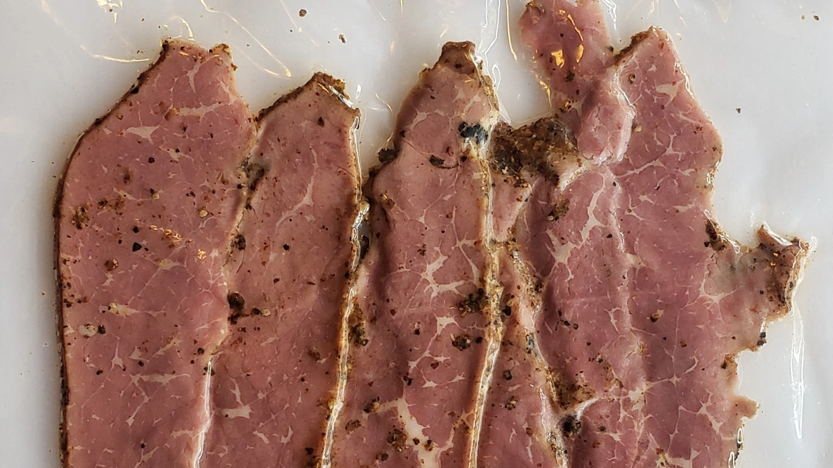 Receta de pastrami o pastrón: simple y muy sabrosa