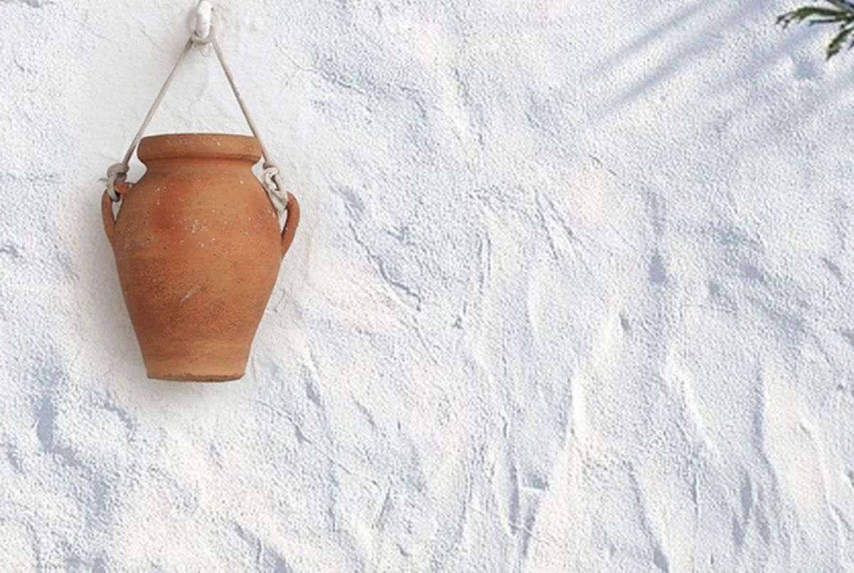 Por qué pintar las paredes con cal: estos son sus beneficios