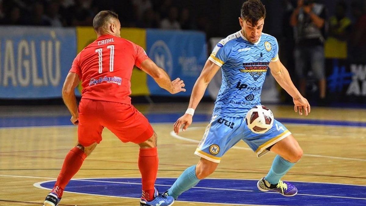 Renzo Grasso la rompió en Nápoles, la tierra que conquistó Maradona