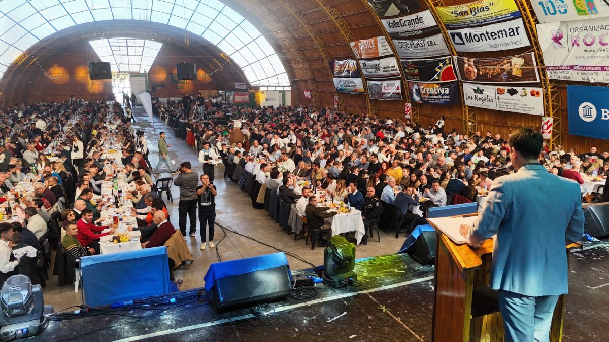 Labay le pidió a Cornejo hacer foco en el Sur para el uso de los fondos ...