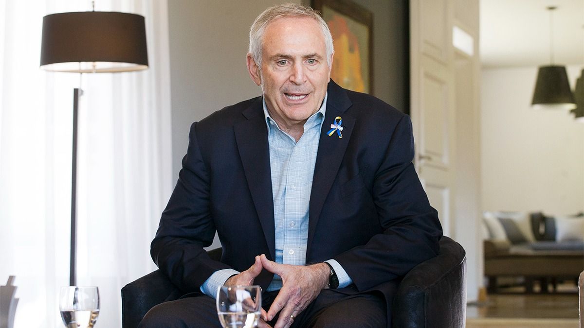 Mariana Juri afinó sintonía con el embajador Marc Stanley en una ...