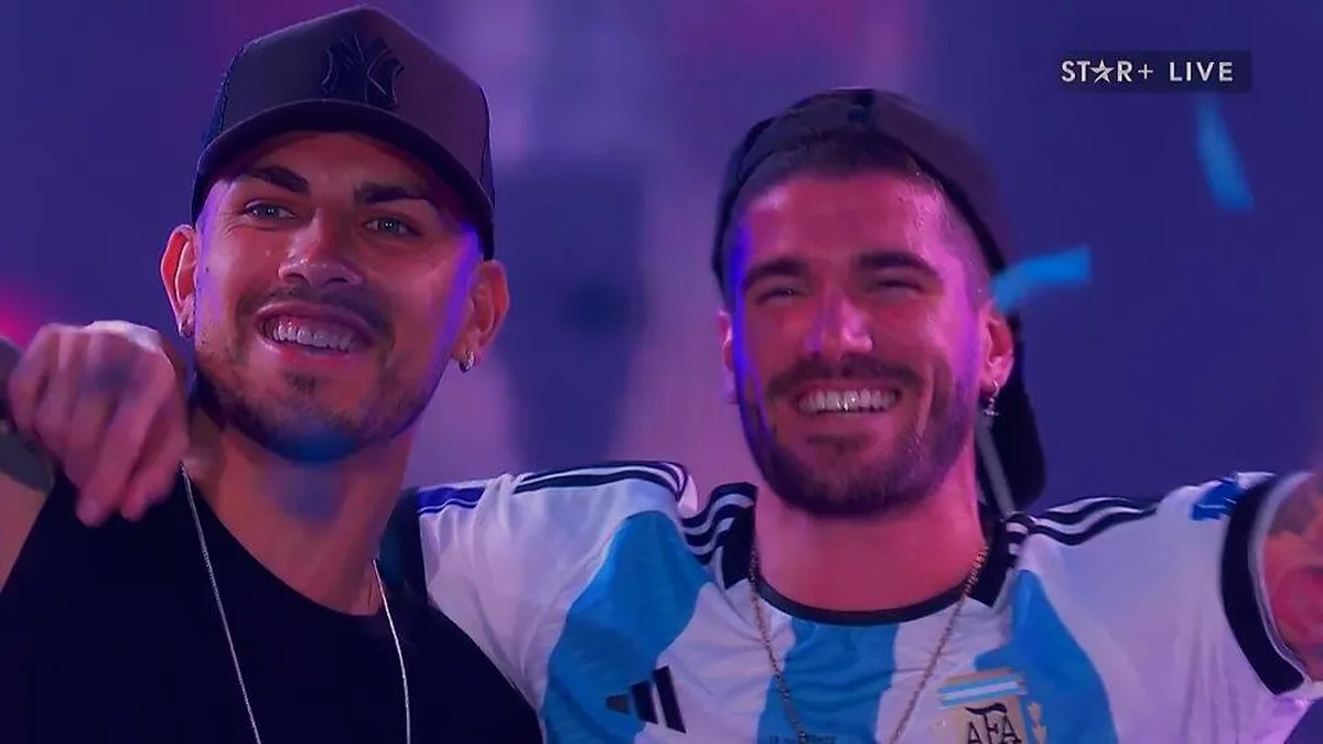 De Paul, Paredes y la Copa del Mundo en el show de Tini Stoessel