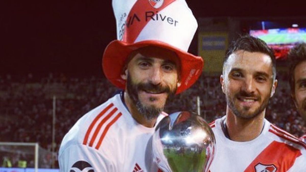 Javier Pinola y la canción que más le gusta a todos los hinchas de River