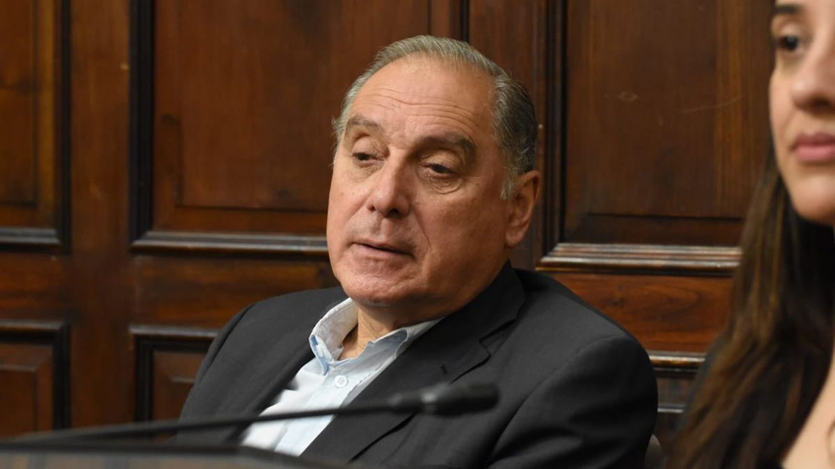 Internaron al director de Salud del Sur Abel Freidemberg por una ...