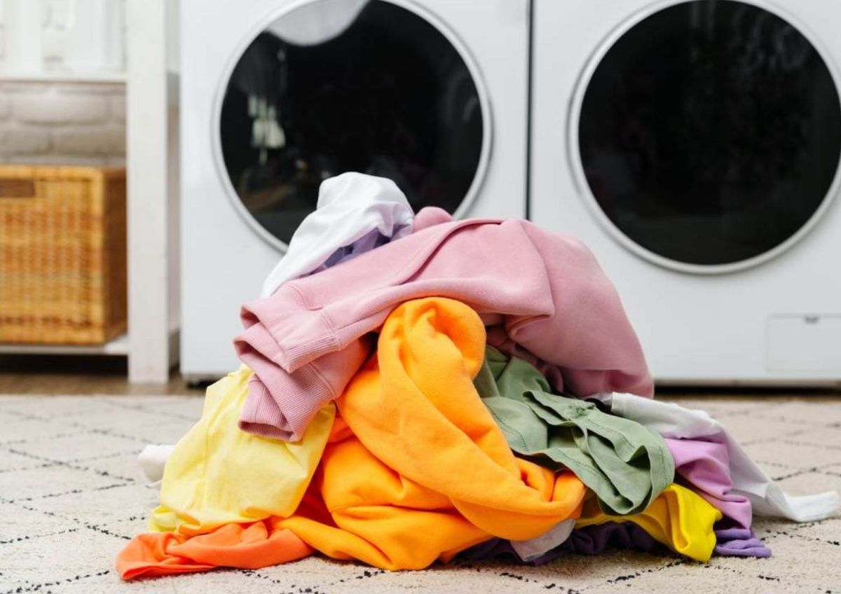 Truco casero: te enseño cuál es la forma correcta de separar la ropa ...