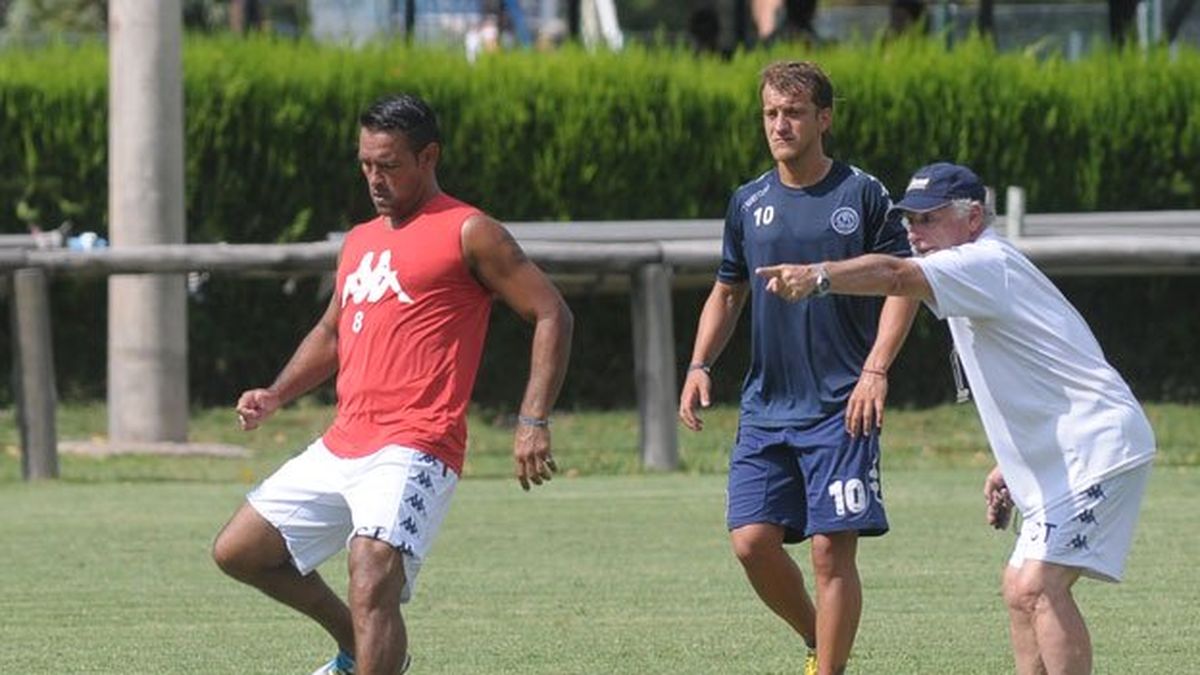 Con los once definidos, Independiente espera por Almirante Brown