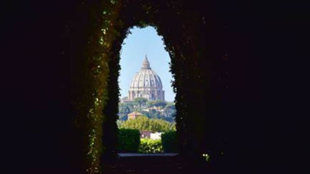 El video de la cerradura secreta de Roma que revela una vista mágica ...