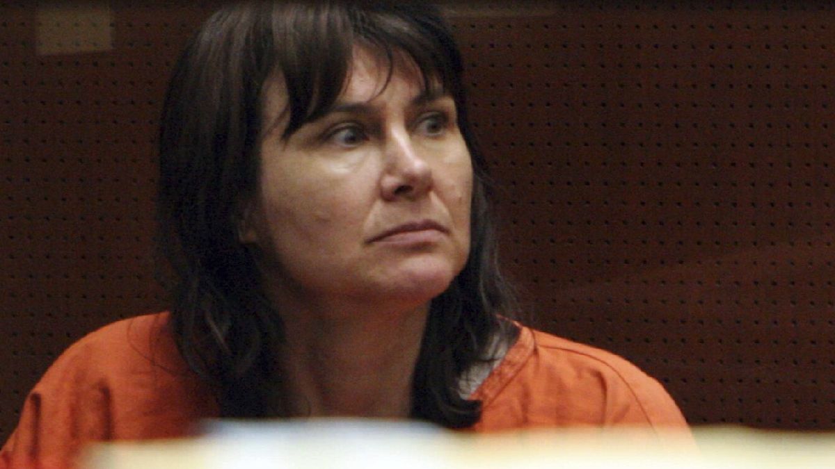 La policía que asesinó a una mujer, la mordió y esta marca la terminó ...