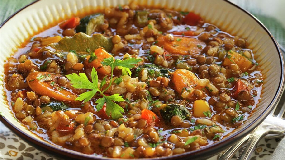 Guiso de lentejas vegetariano: la receta cremosa y riquísima, sin carne ...