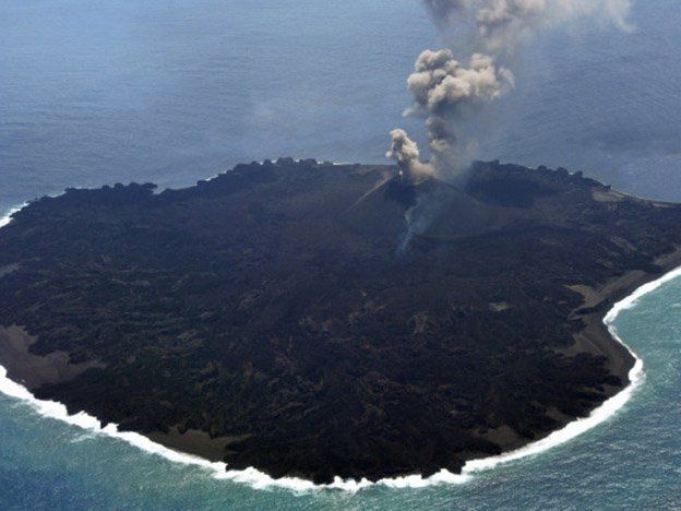 La isla misteriosa que crece inexplicablemente