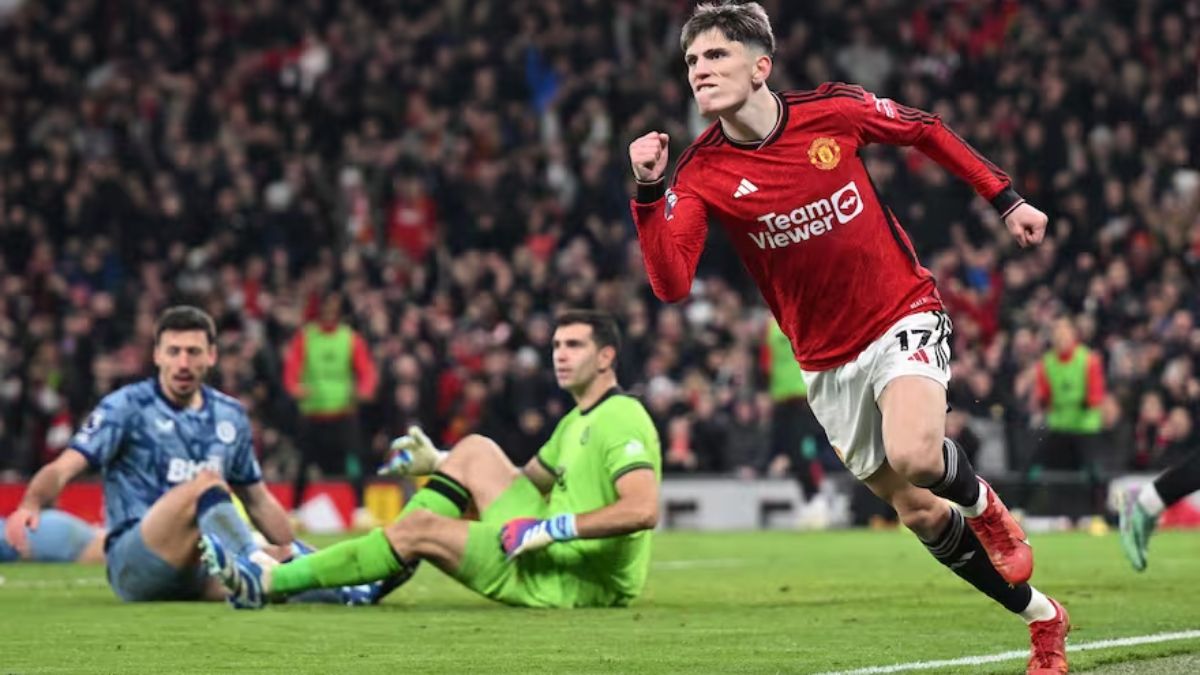 El Manchester United se recuperó frente al Aston Villa del Dibu Martínez y Garnacho fue figura