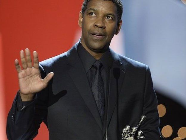 Denzel Washington, con el Premio Donostia en San Sebastián
