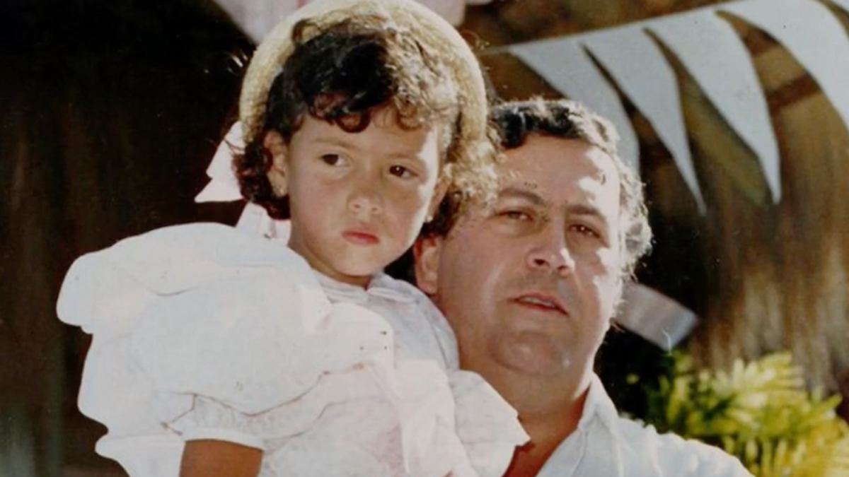 Viviendo en el anonimato, así está hoy Manuela, la hija de Pablo Escobar