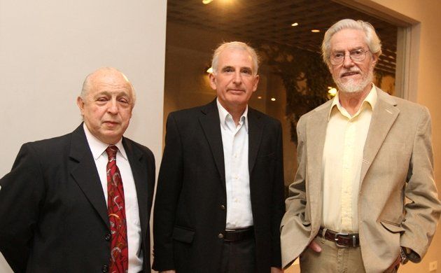 Las esculturas de Roberto Rosas en la Bolsa de Comercio. Aquí las imágenes