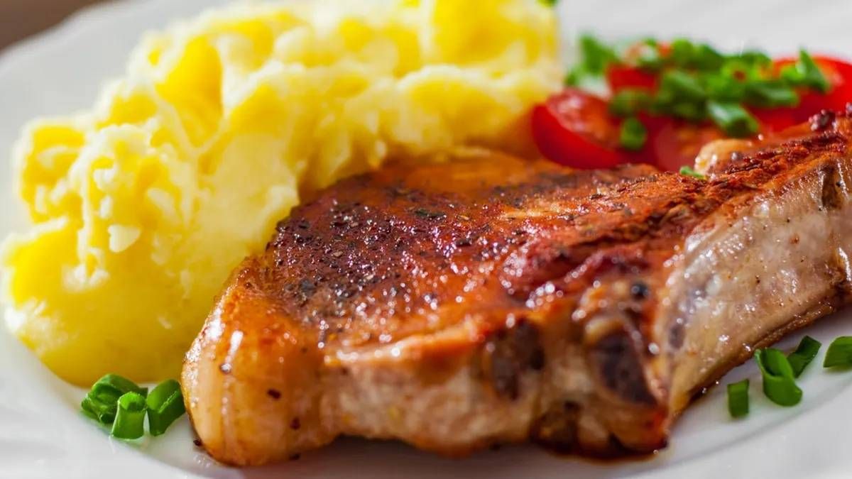 Cómo preparar Costeletas de cerdo jugosas: la receta del churrasco con ...