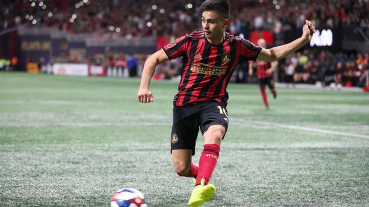 Lo tiene de hijo: el Pity Martínez generó un gol ante el Galaxy de ...