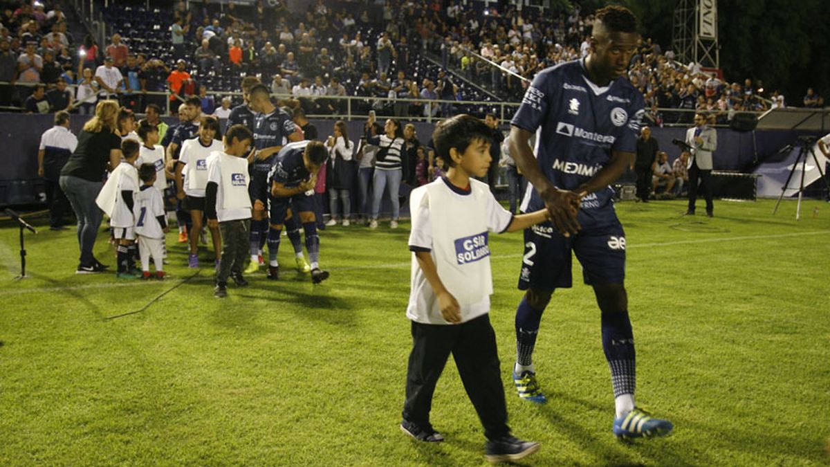 Zules Caicedo: En la Argentina se vive con mucha pasión el fútbol