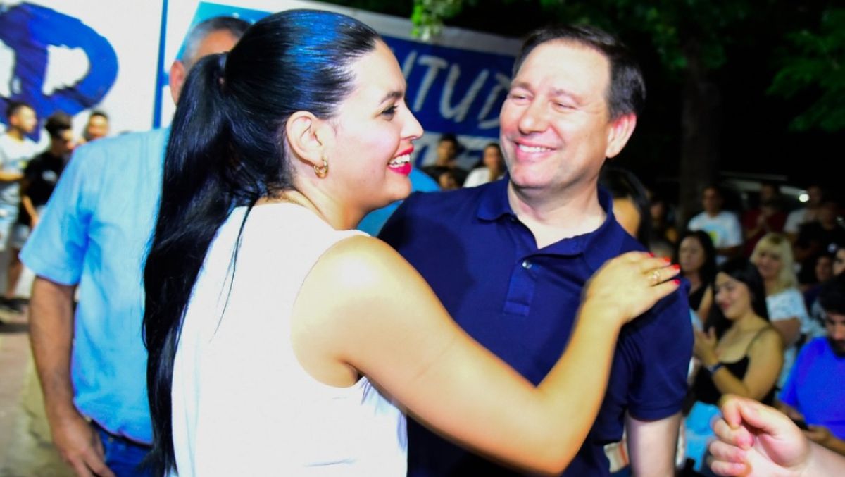 Destéfanis dijo que no quiere presionar pero instó a tres intendentes ...