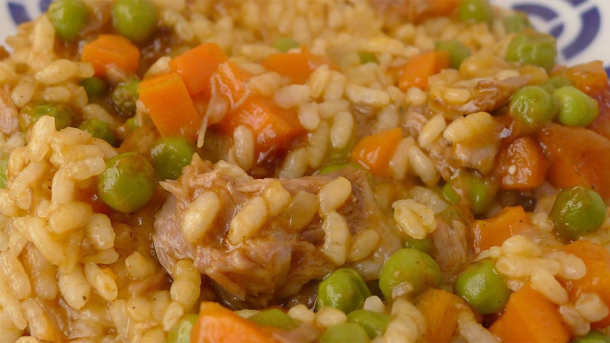 Cómo hacer guiso de arroz con carne y verduras: la receta tradicional ...