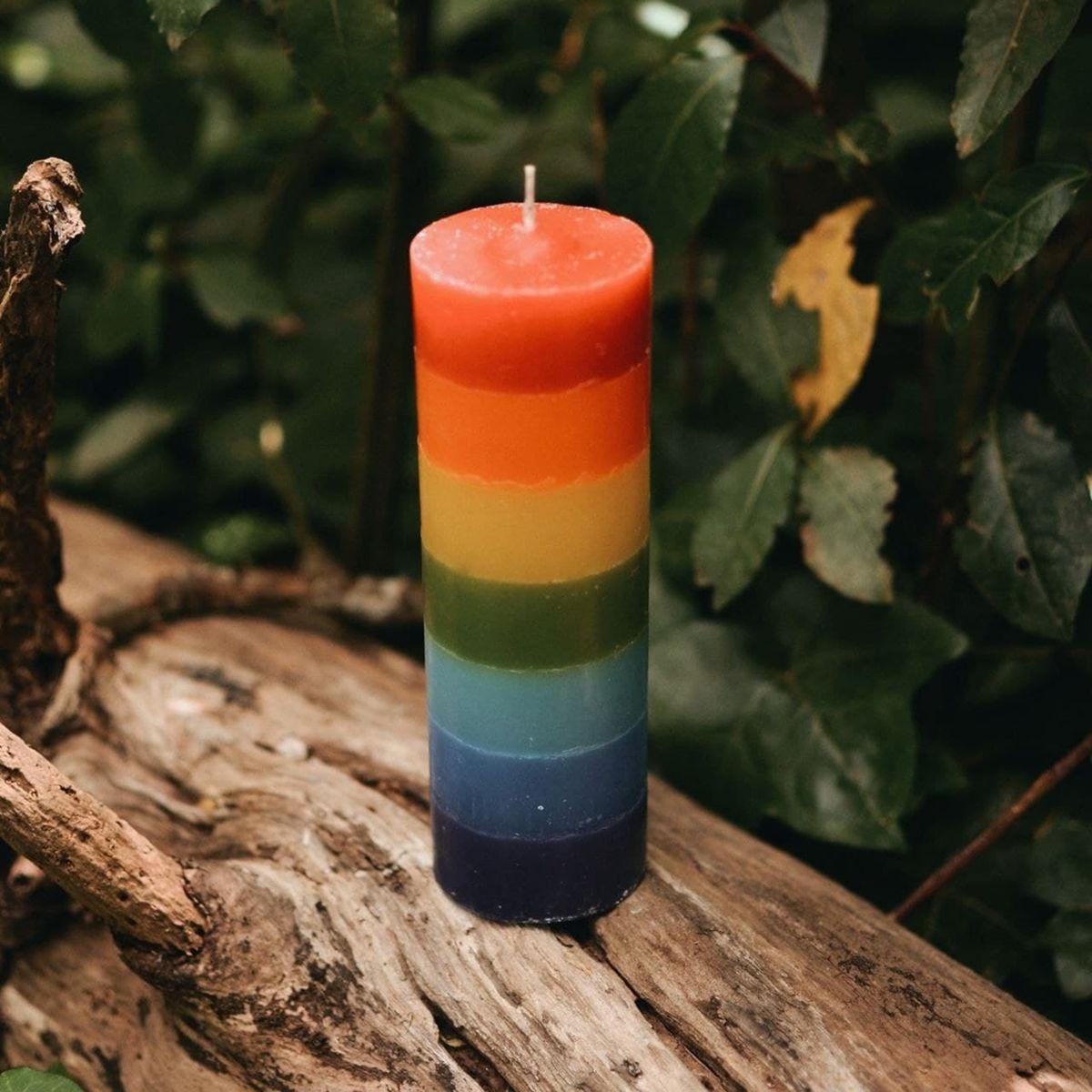 Velas de los 7 colores: ¿qué significa cada una y cuál debes encender ...
