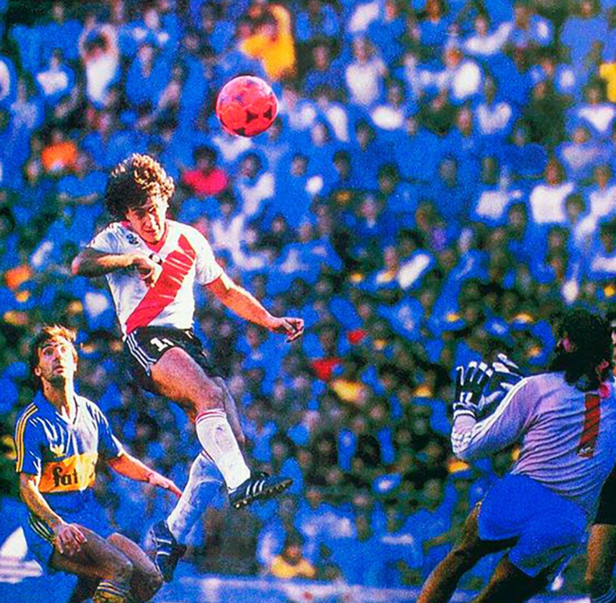 El Beto Alonso volvió a La Bombonera, donde dio la vuelta con River