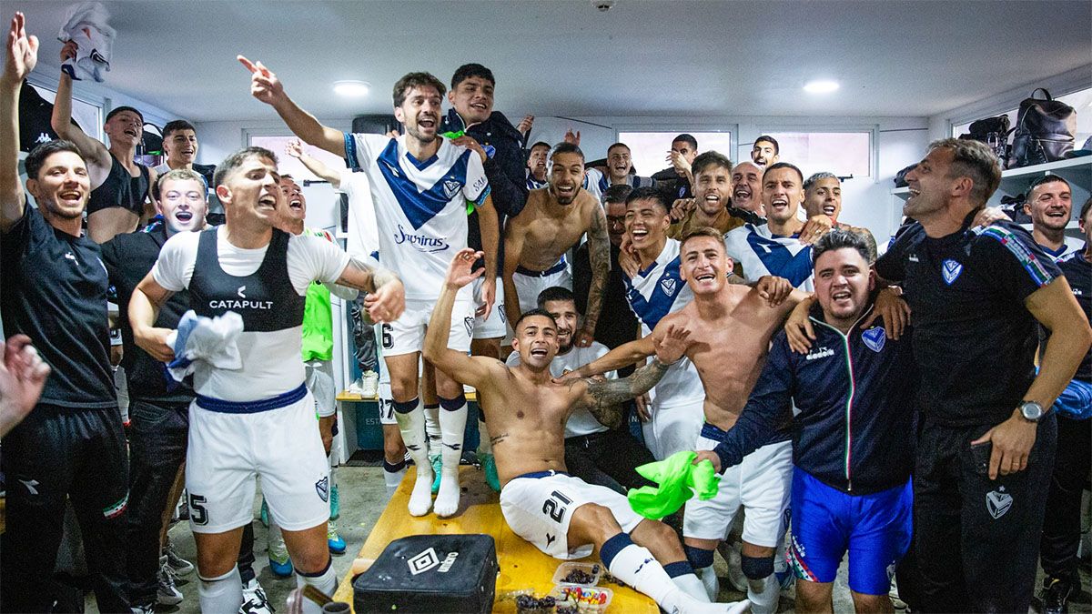 Vélez, con Marchiori, le ganó por penales a Argentinos y es finalista ...