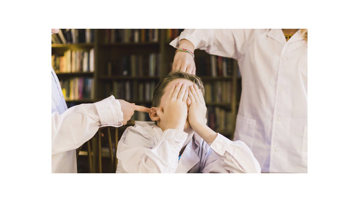 El bullying es la punta del iceberg: cuáles son las causas y sus ...