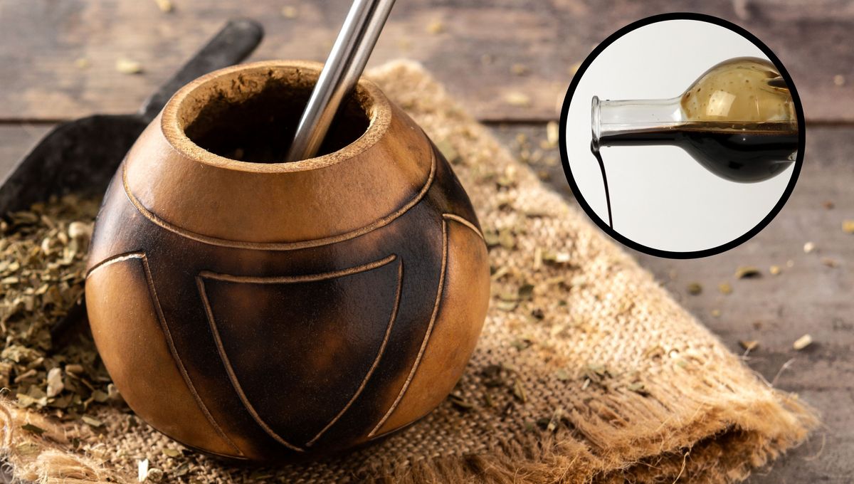 Coloca un chorro de vinagre en el recipiente del mate y espera a ver ...