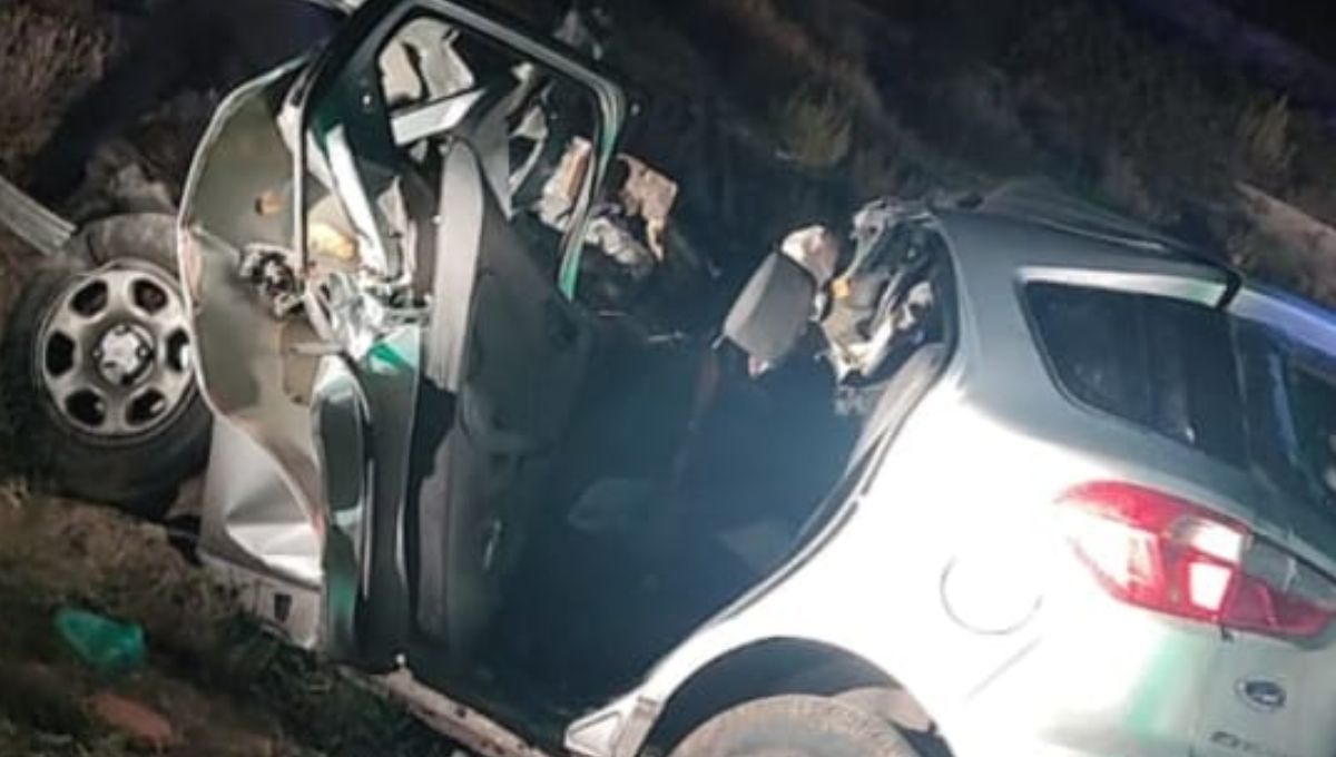 Así quedaron la camioneta y el camión tras el brutal accidente con ...