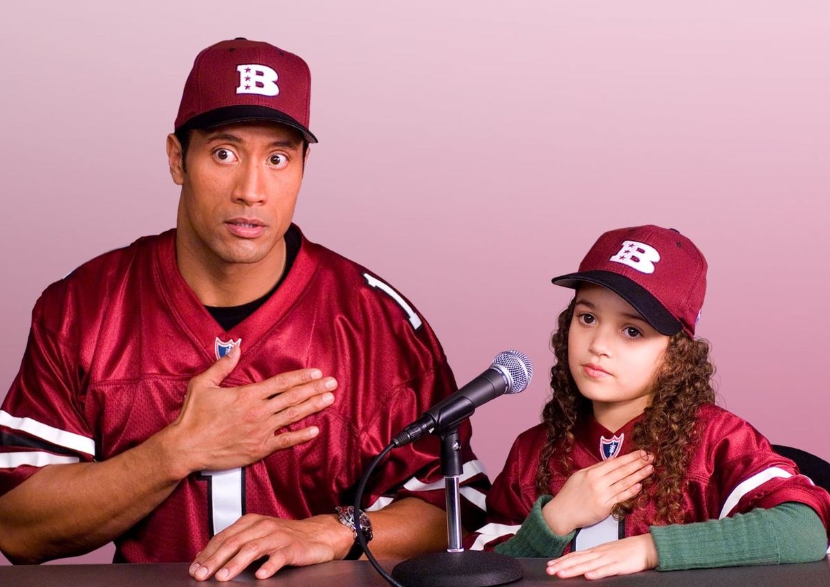 Así luce la actriz que interpretó a Peyton en la película de Disney, Entrenando a papá