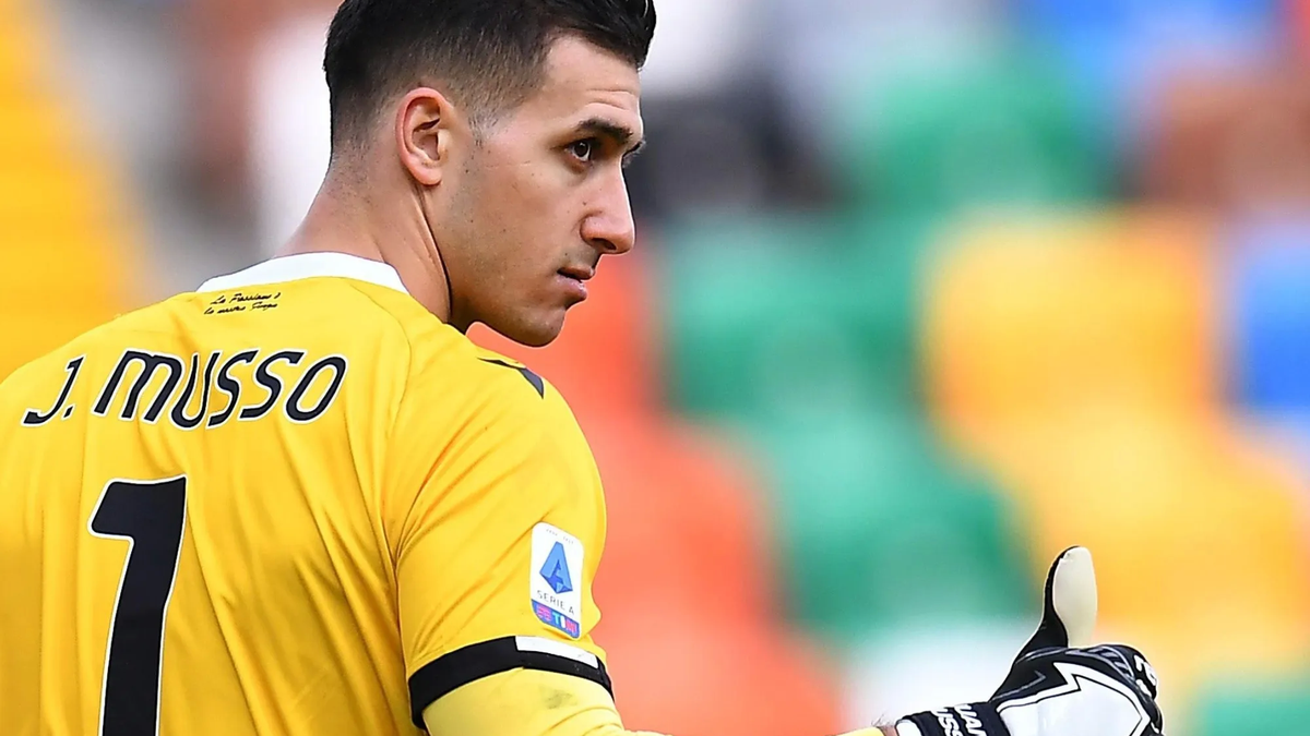 Juan Musso ya es refuerzo del Atalanta