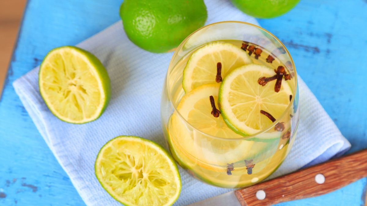 Tomar clavo de olor con limón: la bebida que refuerza el sistema ...