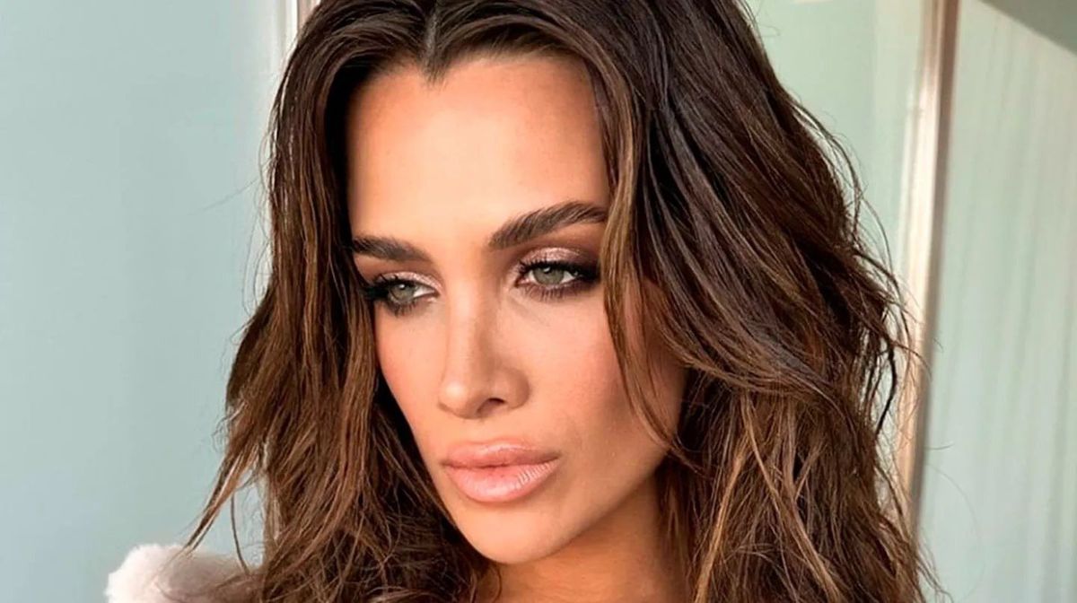 Desde Miami, Camila Homs confirma que los shortcitos se llevan ultra XS ...