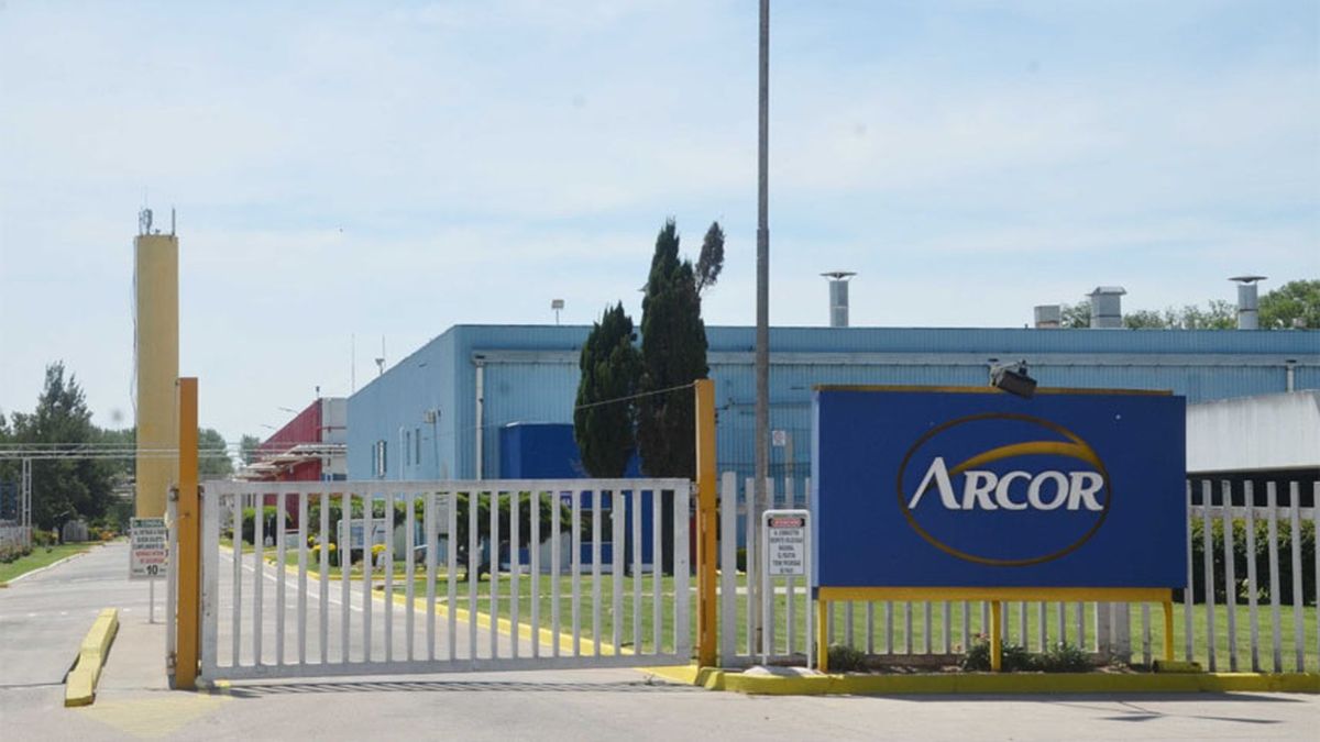 Arcor dio vacaciones obligatorias a los empleados