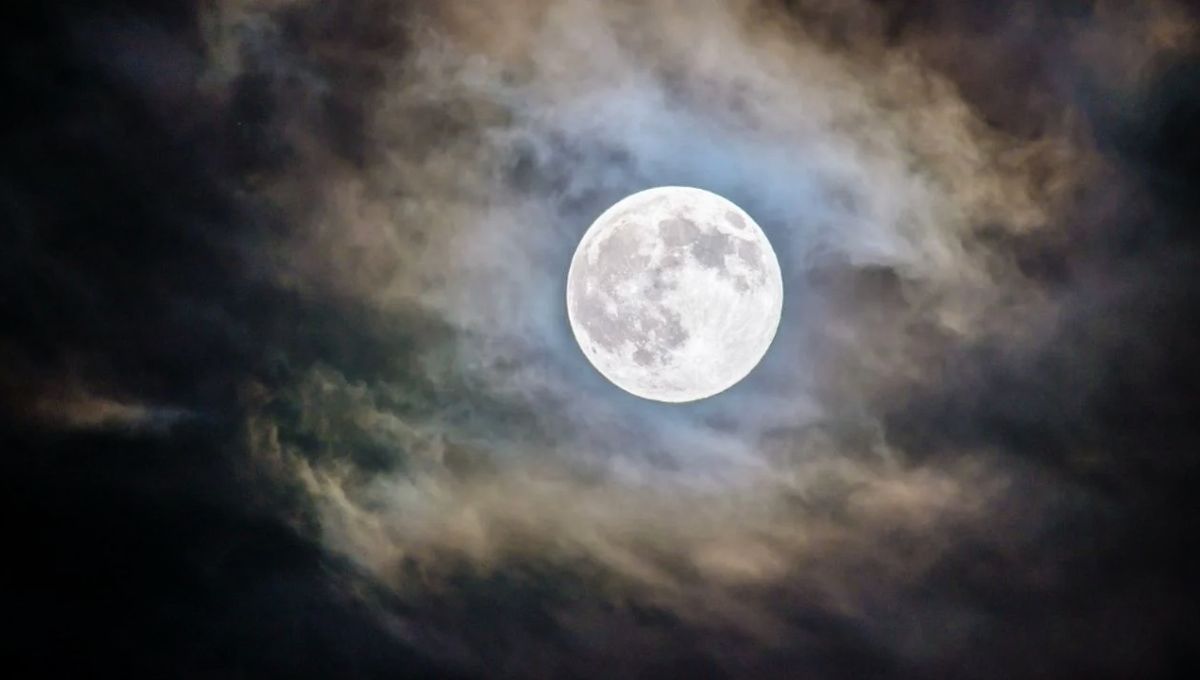 ¿Qué es la Luna Negra que habrá en diciembre tras 19 meses?