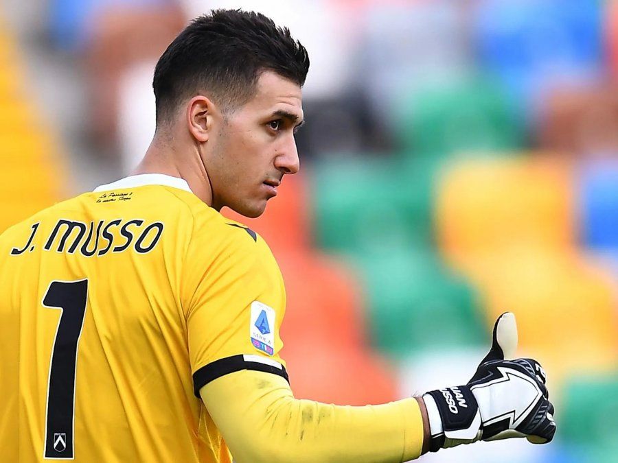 Juan Musso ya es refuerzo del Atalanta