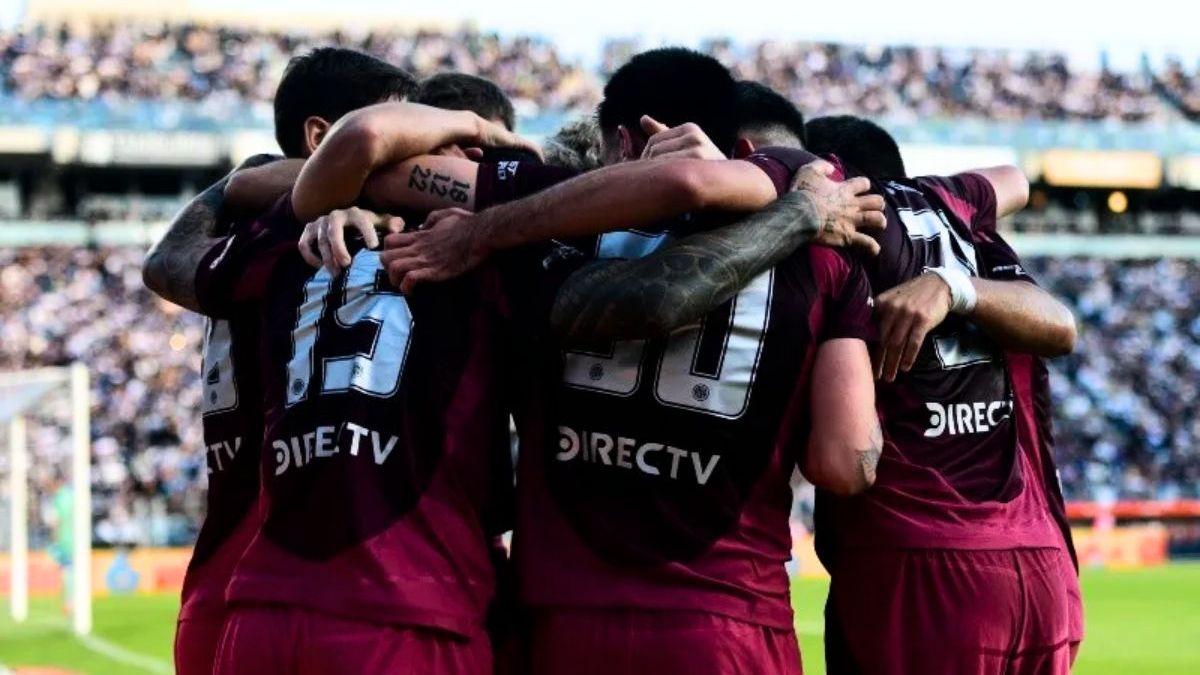 River, clasificado a octavos de final: goleó a Gimnasia y Esgrima La Plata