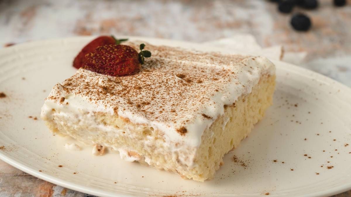Cómo preparar el Postre tres leches: la receta de una torta húmeda y ...