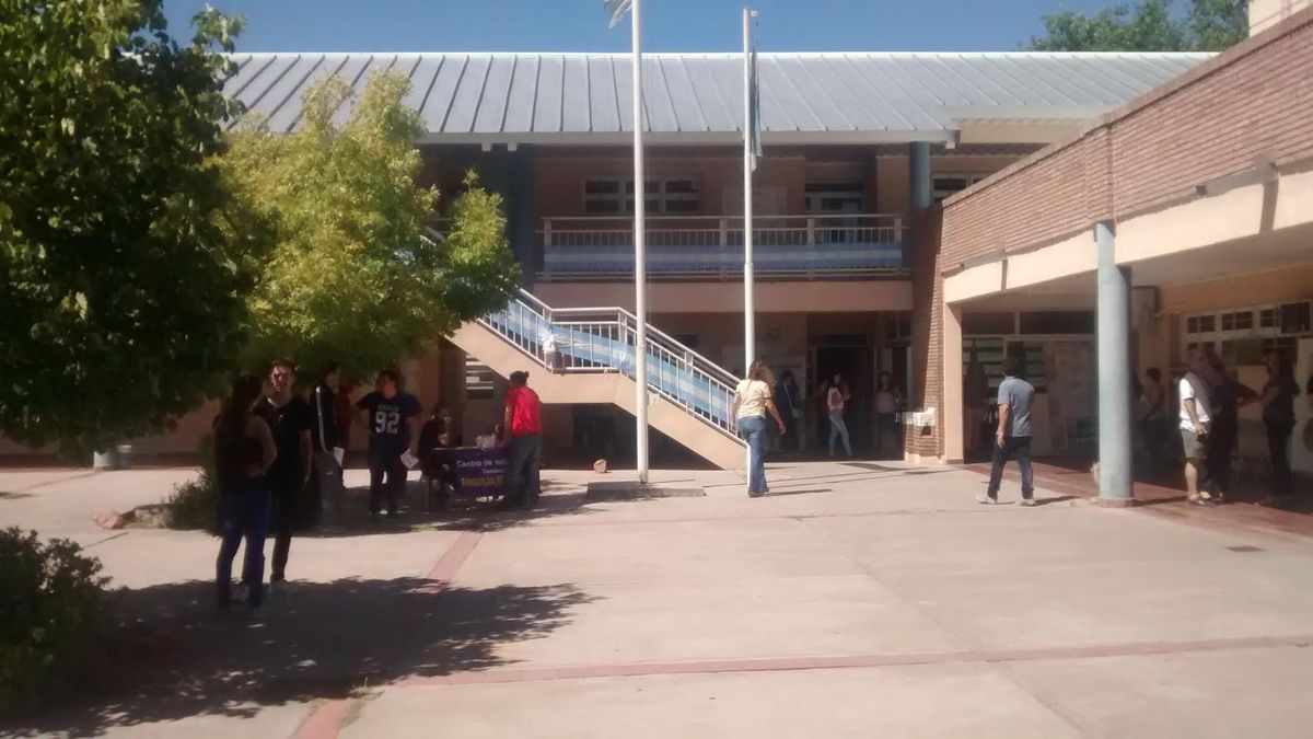 Prorrogaron las inscripciones en el IES del Atuel