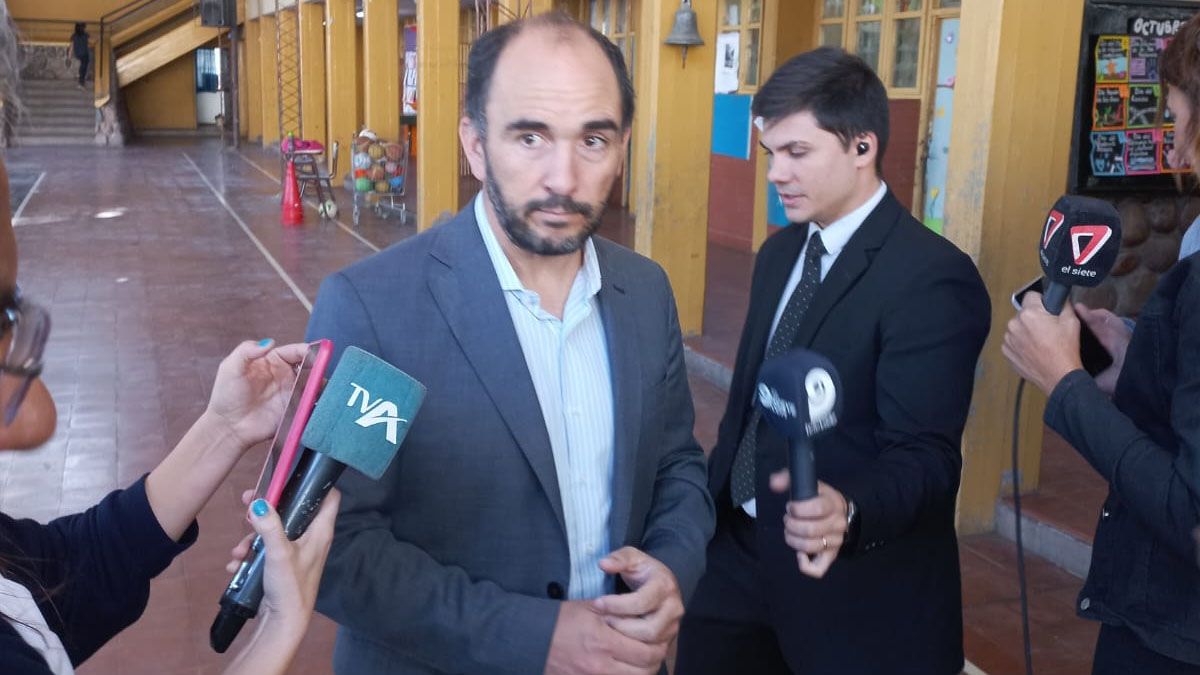 José Thomas reconoció el achatamiento en los salarios de los directivos ...