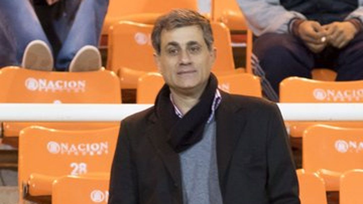 Mansur: Hace un año y pico que tendría que estar bien