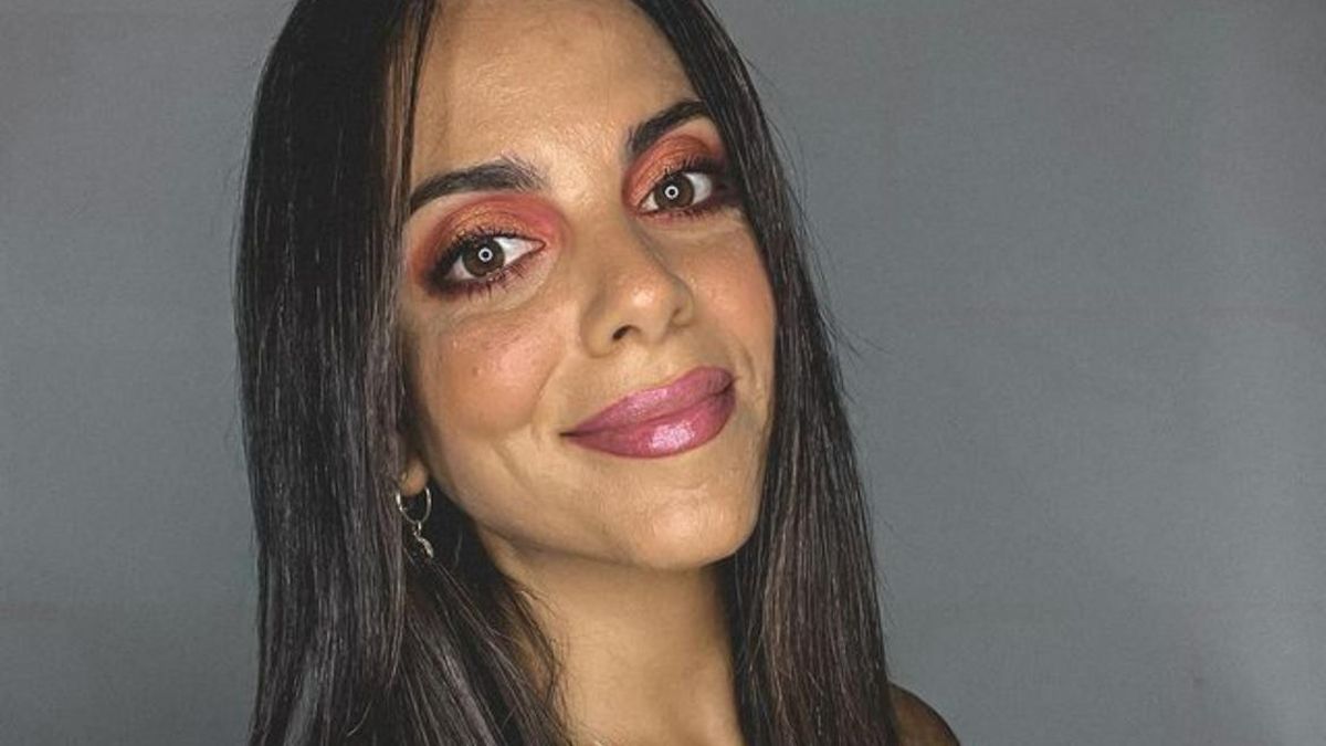 Ultra transparencias y shiny, Belu Lucius celebró sus 37 años y ...