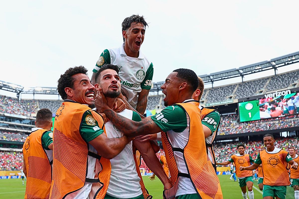 Mundial de Clubes: Palmeiras, con gol del Flaco López, venció a Al Ahly y lidera el Grupo A